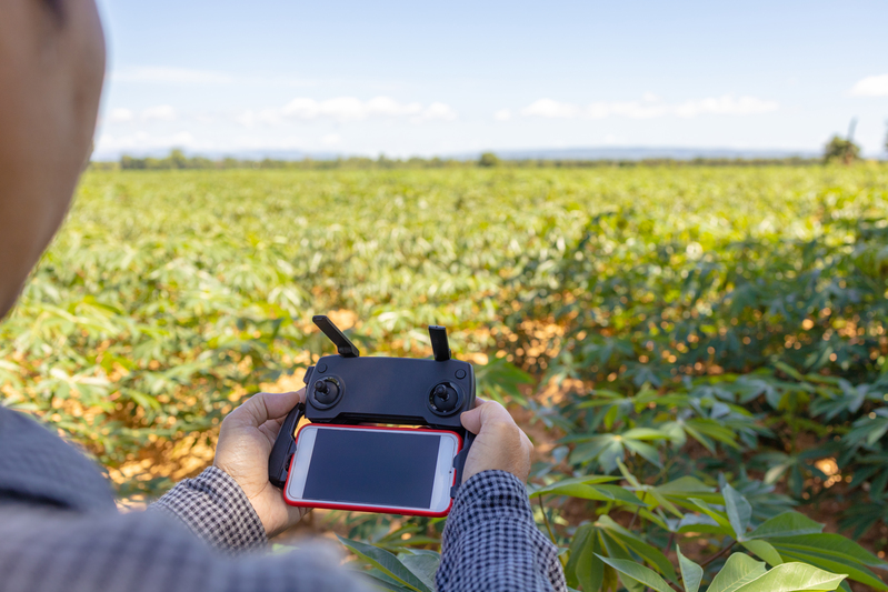 AuE Riego | Drones pulverizadores en la agricultura